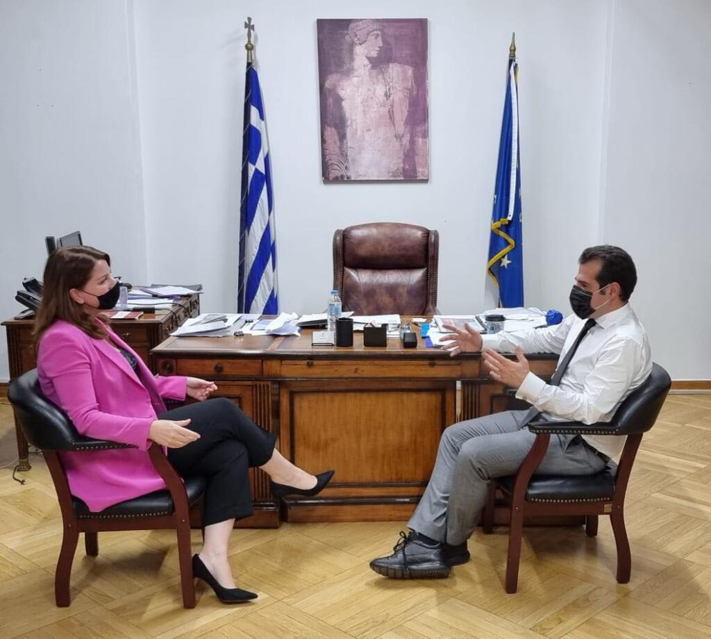 Τον νέο Υπουργό Υγείας κ. Πλεύρη επισκέφθηκε η Βουλευτής Κατερίνα ...