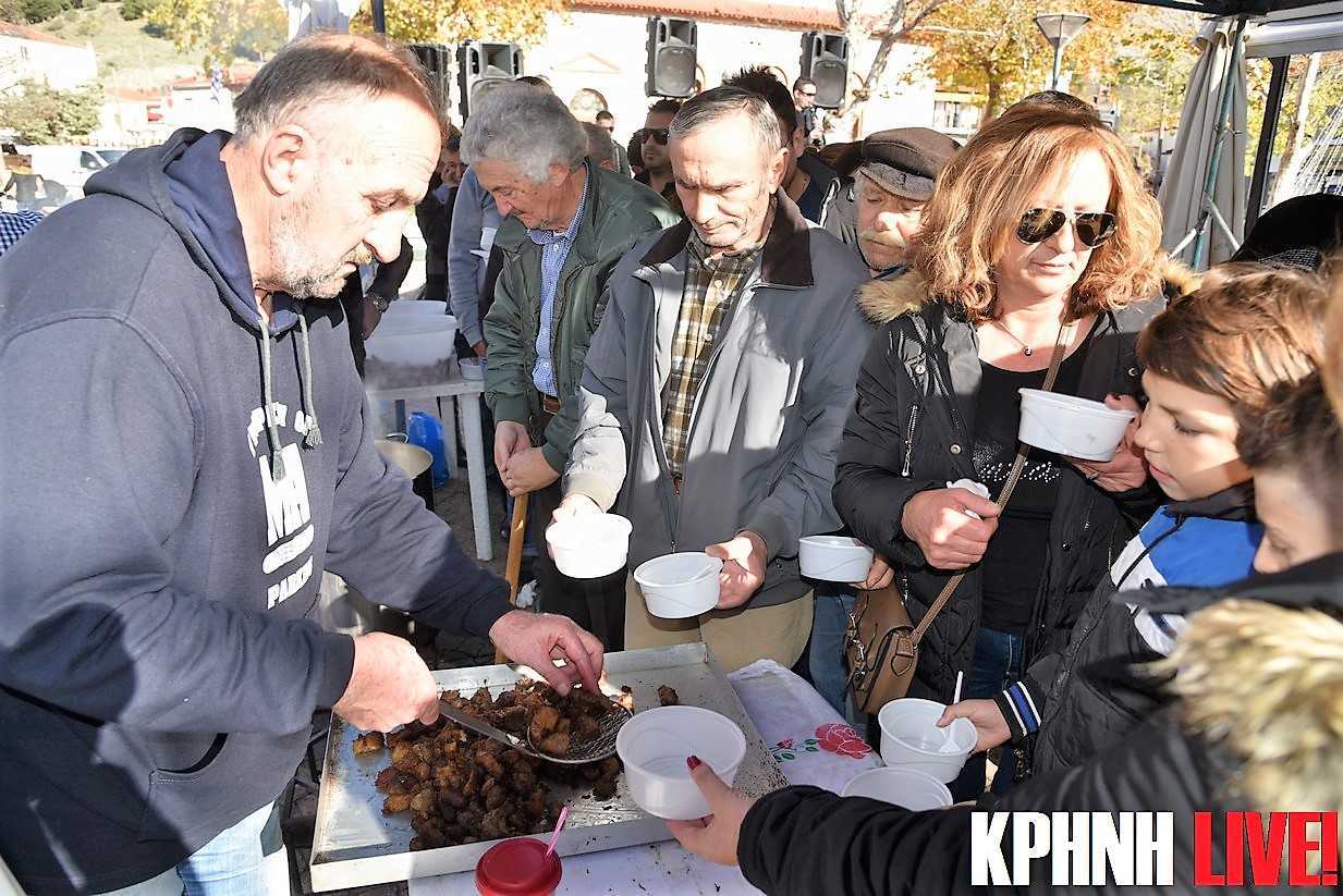 Αναβιώνει αύριο το πρωί το έθιμο της Γουρουνοχαράς στην πλατεία της ...