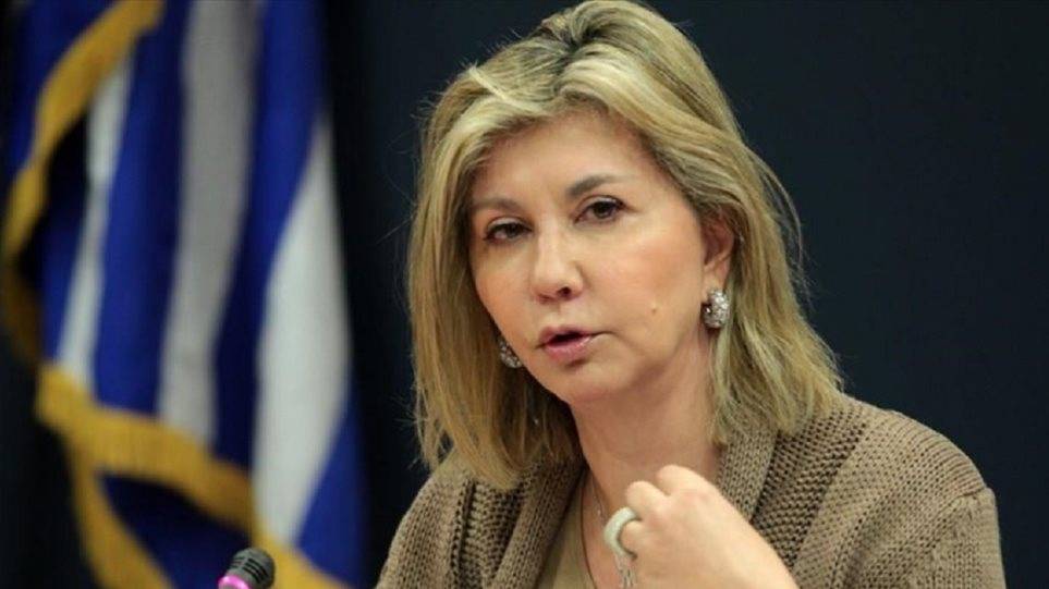 Στα Τρίκαλα η Ζέτα Μακρή για την πίτα της ΝΟΔΕ Τρικάλων