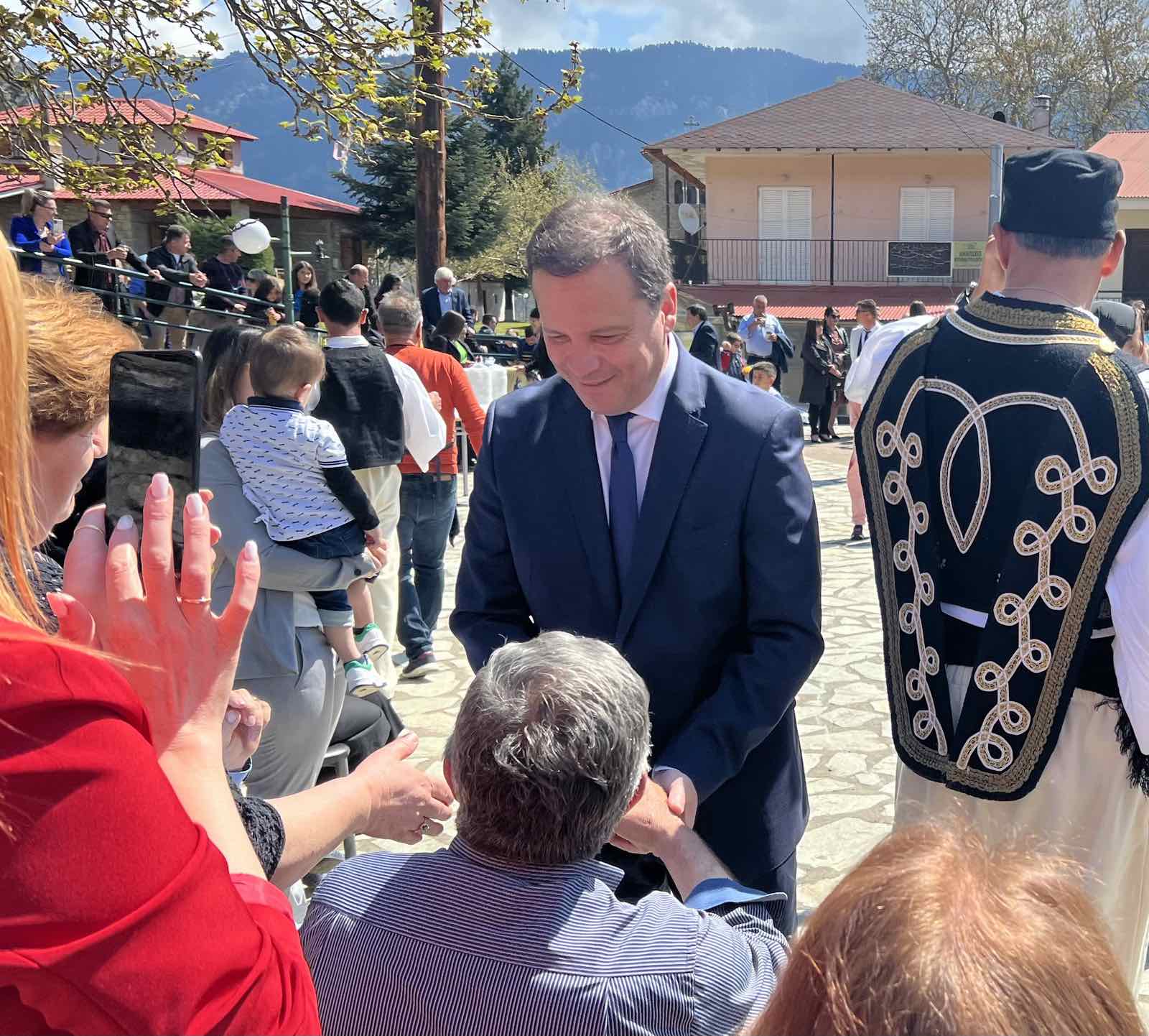 Θανάσης Λιούτας: Μαζί με τους πολίτες σε πόλη και χωριά γιόρτασε τις ...