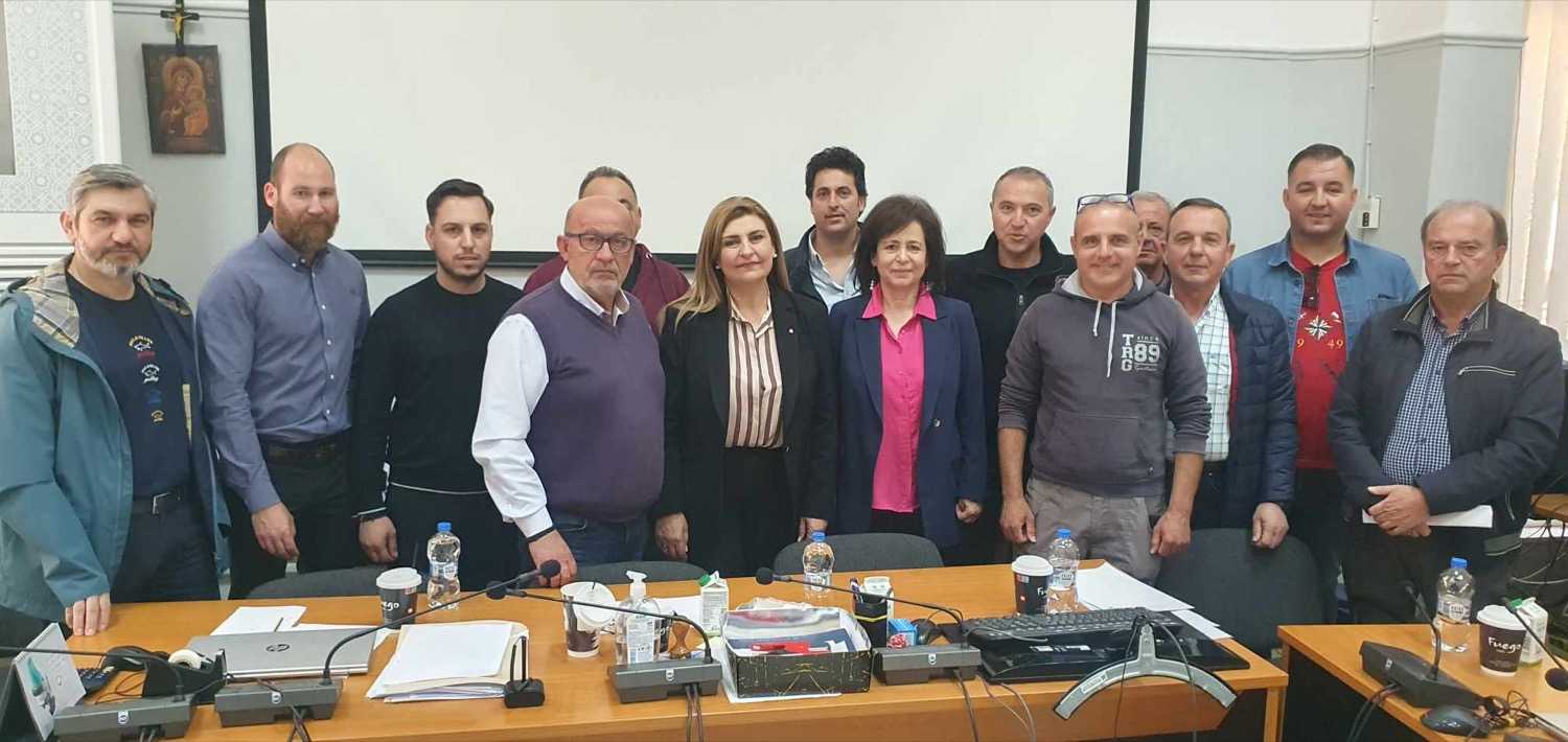 Λιακούλη με Ν.Ε. ΠΑΣΟΚ Τρικάλων στη Φαρκαδόνα: Η Φαρκαδόνα σε απόγνωση ...