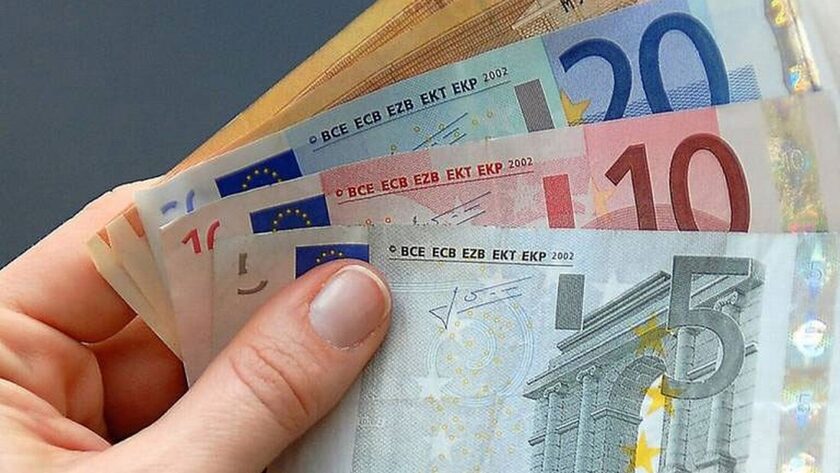 «Πλησιάζει» το επίδομα των 250 ευρώ- Ποιοι θα το πάρουν – Κρήνη LIVE!