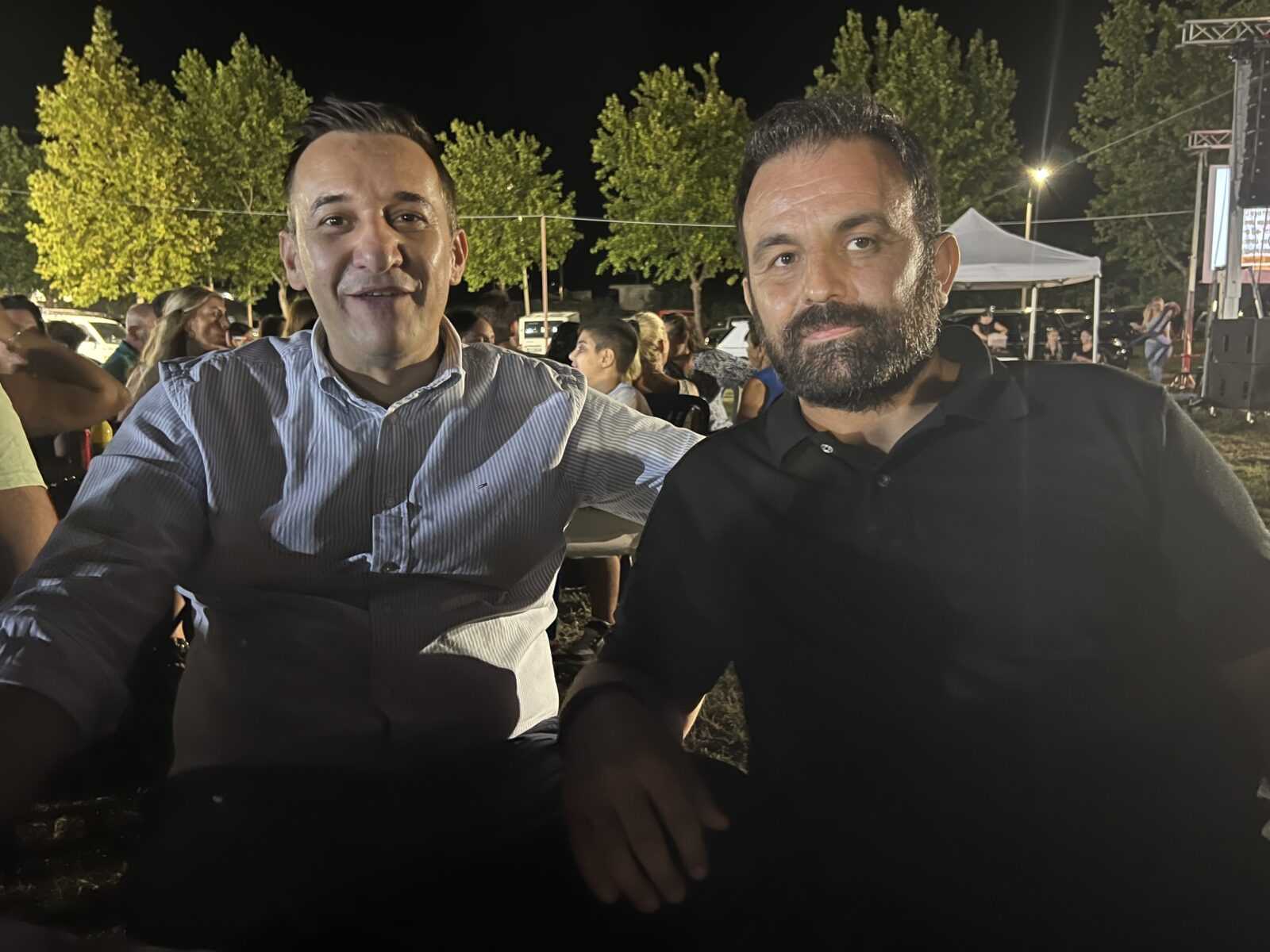 Στο παζαράκι της Φαρκαδόνας: Τετ α τετ του προέδρου Βαγγέλη Κοταρέλα με ...